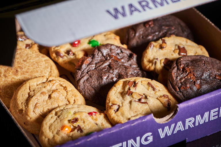 Late-night cookie delivery coming to Strongsville: Insomnia Cookies