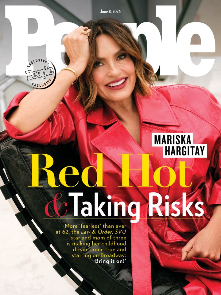 Mariska Hargitay says she and her father Nelson Sardelli are 'very ...