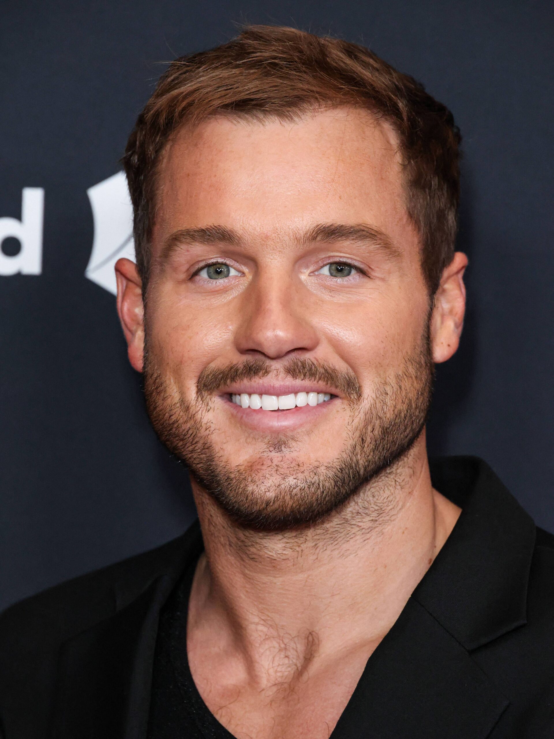 'Bachelor' alum Colton Underwood claps back after critic says they ...
