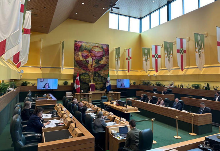 Deputy minister regrets failed outreach to Yukon First Nation after ...