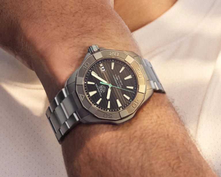 TAG Heuer’s entry-level dive watch gets a sporty, 1980s-inspired revamp