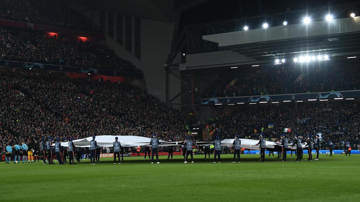 Ayre AD del Milan? Fu la causa di una delle più grandi proteste nella ...