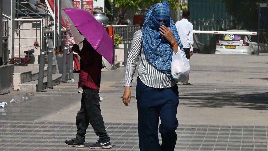 Heatwave drives surge in eye and neurological cases across India
