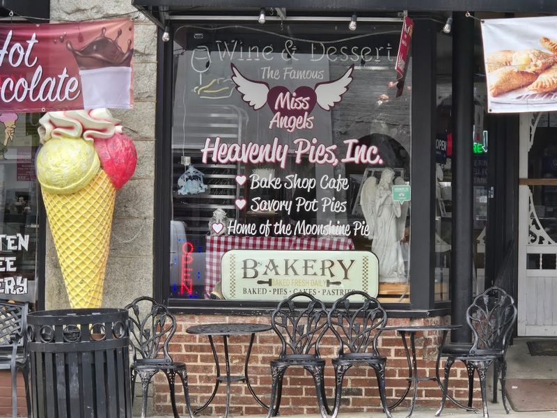 This North Carolina Pie Shop Paints Its Walls Pink and Its Pies Perfect