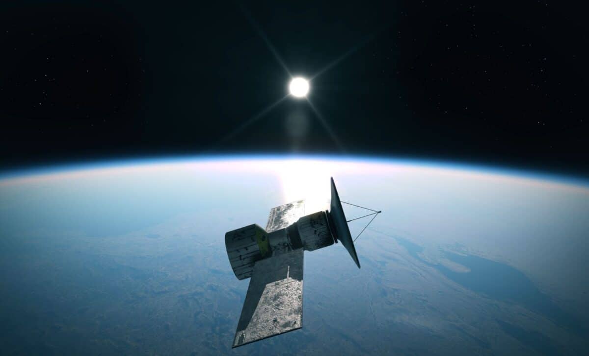 A 40-Year Study Reveal That the Sun May Be Pulling Space Junk Back to ...