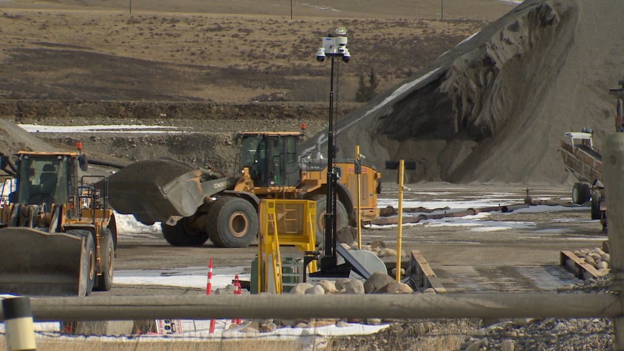 Locals near Cochrane fighting gravel pit expansion approval