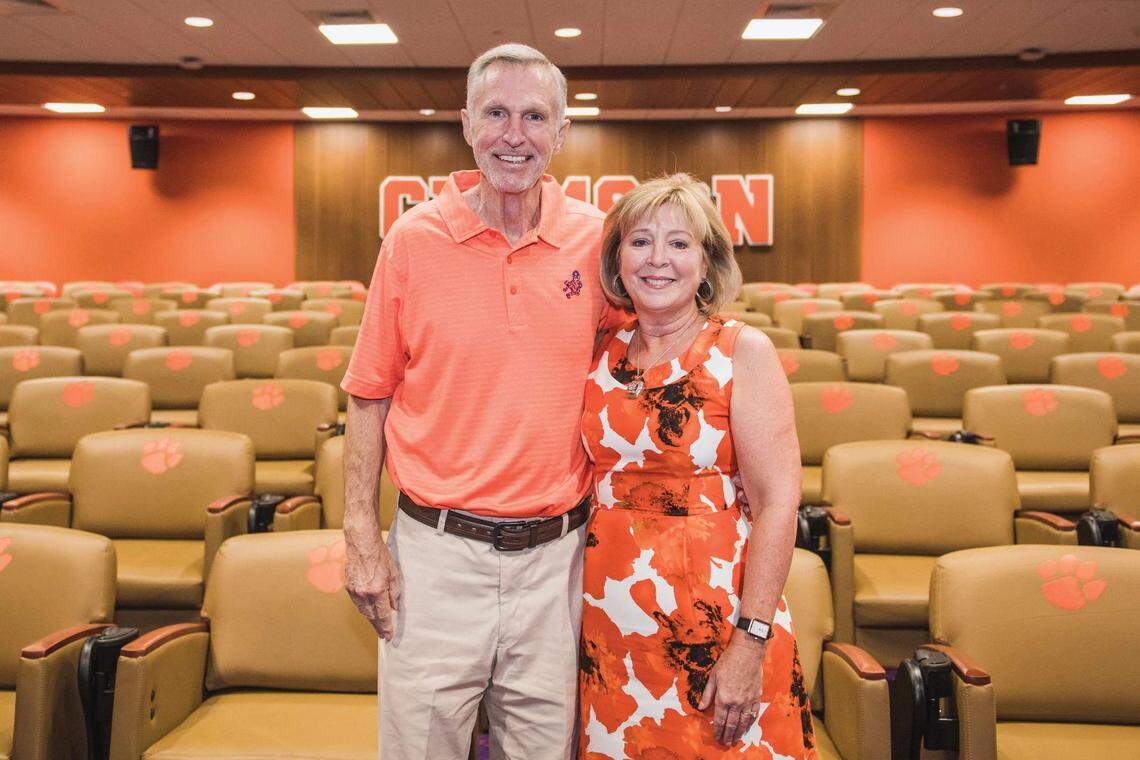 Former Clemson athletic director Terry Don Phillips dies. School mourns ...