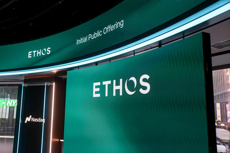 Forget the SpaceX IPO. These 2 new stocks stand out right now