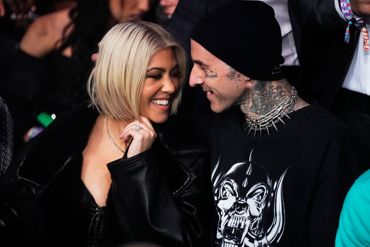 Kourtney Kardashian and Travis Barker take "til death do us part" to ...