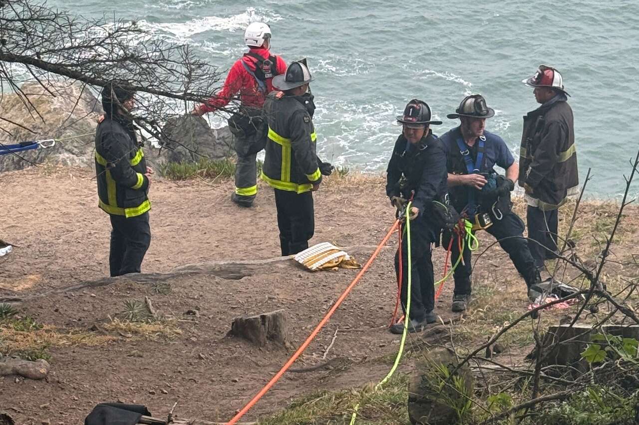 Individual rescued after 100-foot fall off SF cliff on Memorial Day
