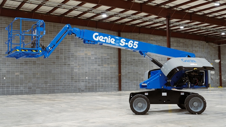 Aerial machinery facility to close in North Bend, lay off all staff