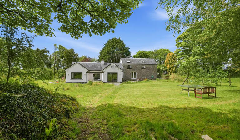 €275,000 could buy you this beautifully modern stone cottage in Sligo