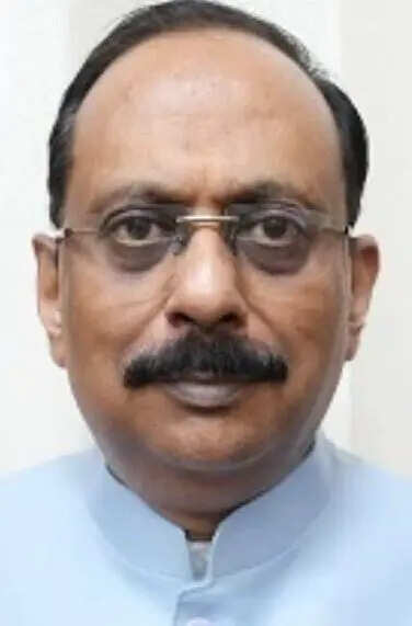 ‘Rs 11L apple boxes’: Former Himachal Rera chief faces vigilance probe