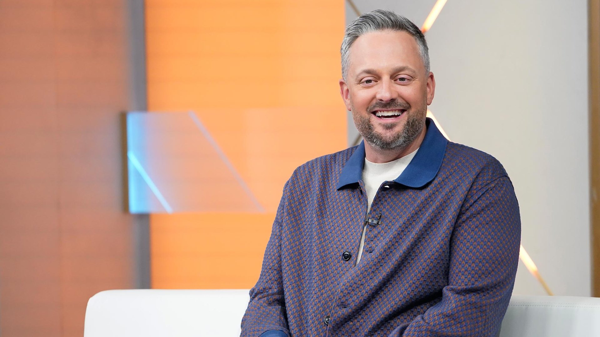 Nate Bargatze opens up about 20-year marriage, comedy challenges and ...