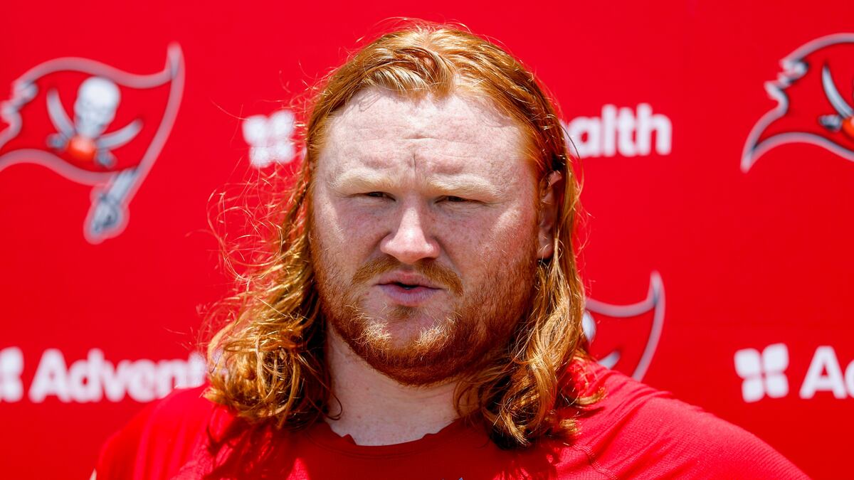 After missing most of 2025, Bucs guard Cody Mauch returns to practice