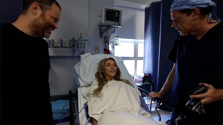 Courtney Stodden goes under the knife for breast reduction, on video