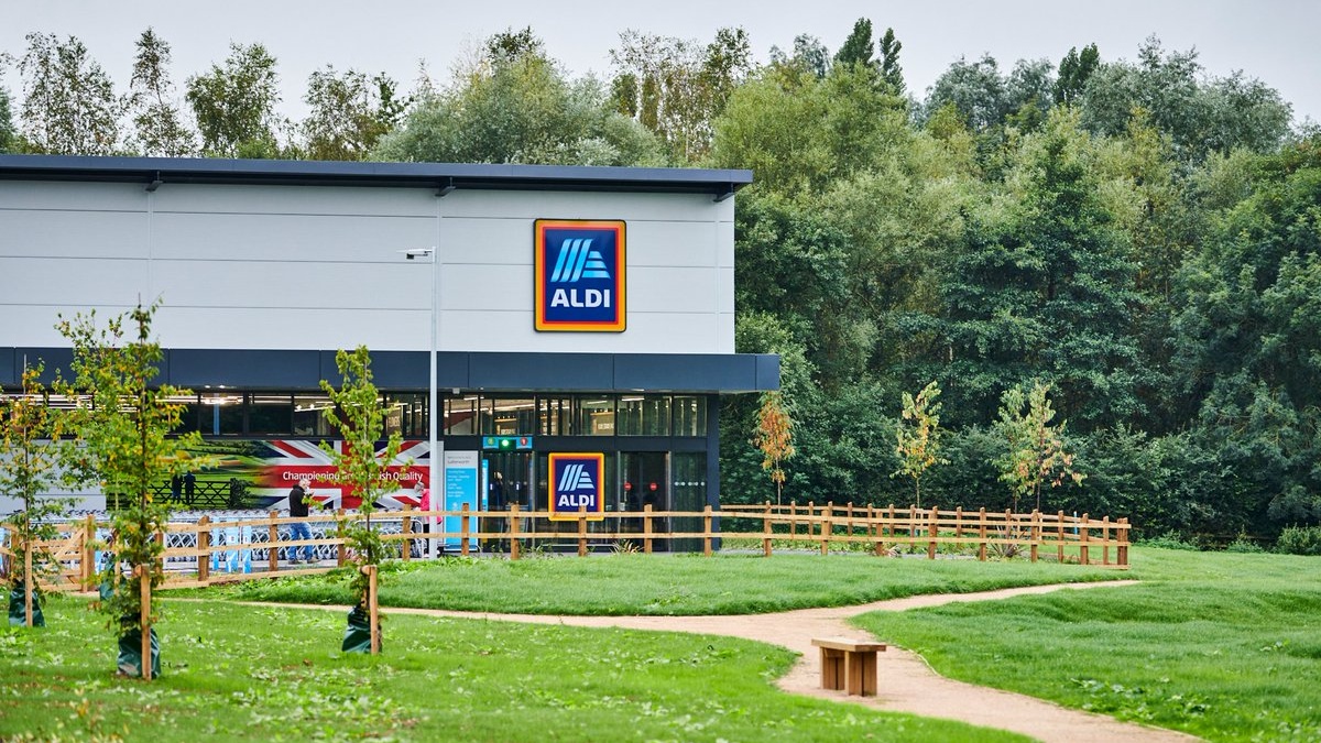 Aldi Finds Shoppers Are Clearing Off Shelves for Cheap Which Budget ...