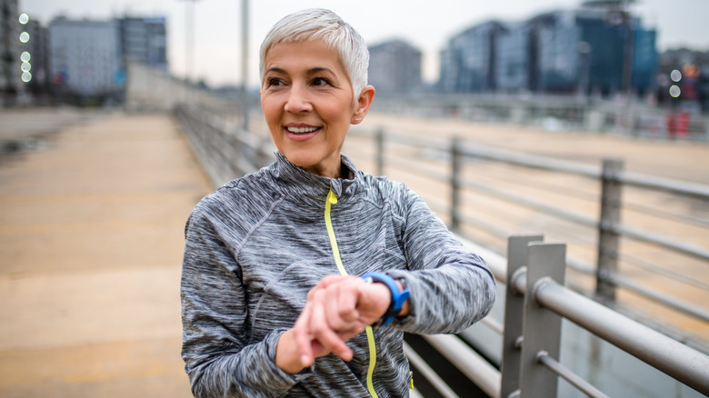 4 budget-friendly health & fitness gadgets actually worth buying