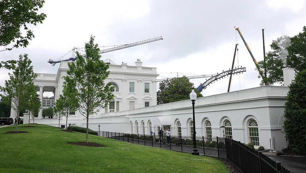 UFC octagon takes shape on White House lawn for June 14 event
