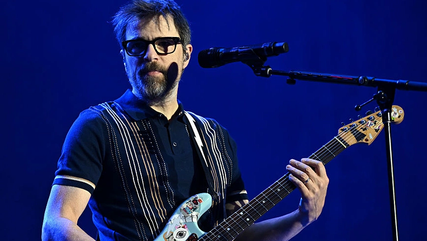 Rivers Cuomo shares eclectic acoustic covers including 'Enter Sandman'