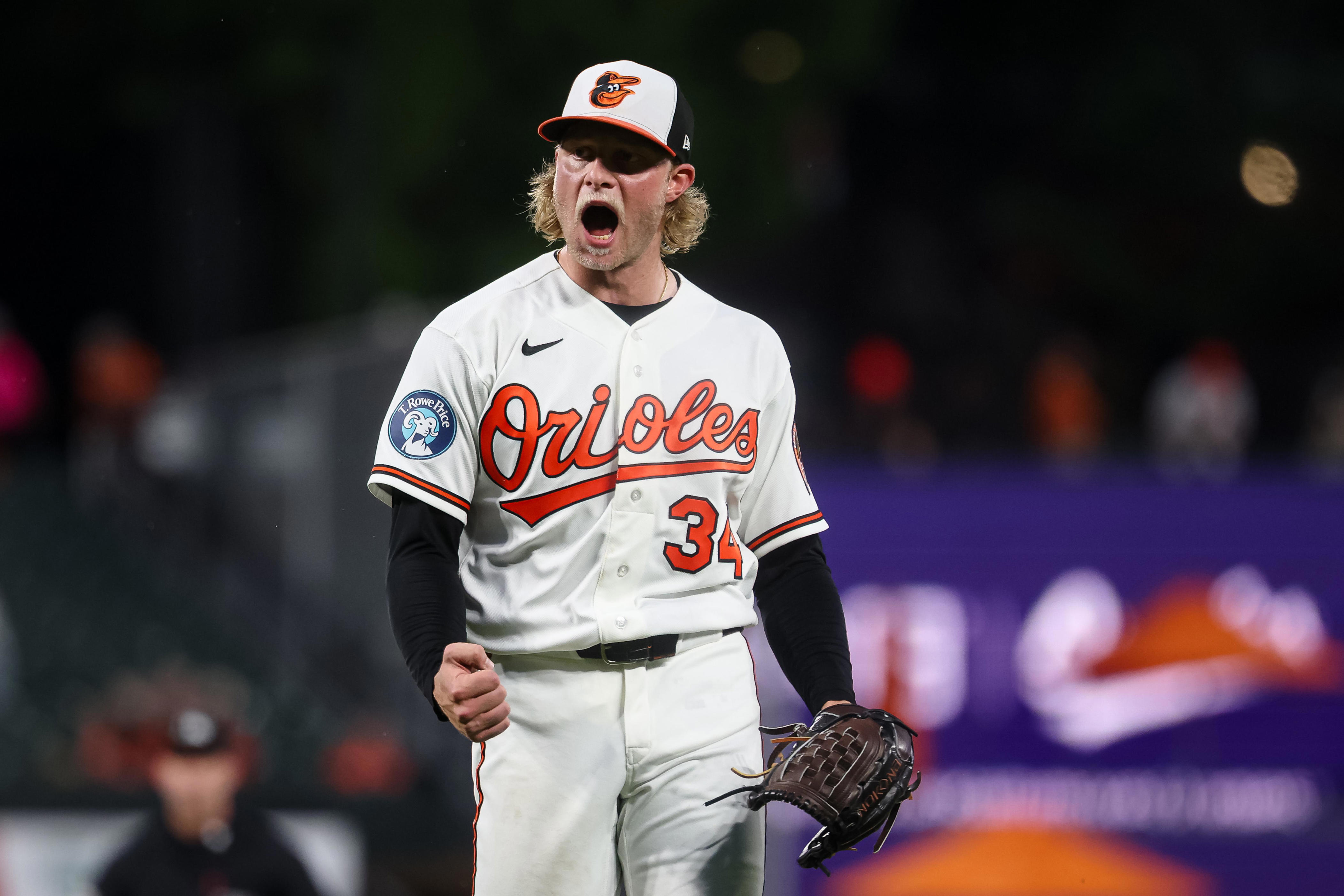 Baz deals, Rays infield flubs in O’s 6-1 win