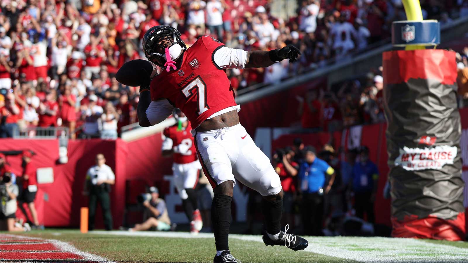 Buccaneers’ Bucky Irving gets promising timeline after offseason ...