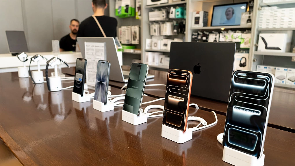 Apple's foldable iPhone faces pre-assembly production hurdles