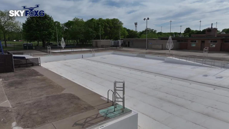 Milwaukee County pools; supervisors weigh closures, splash pads