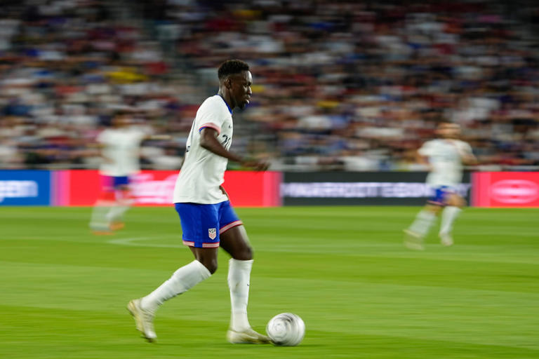 What players comprise the United States men's national team for the ...