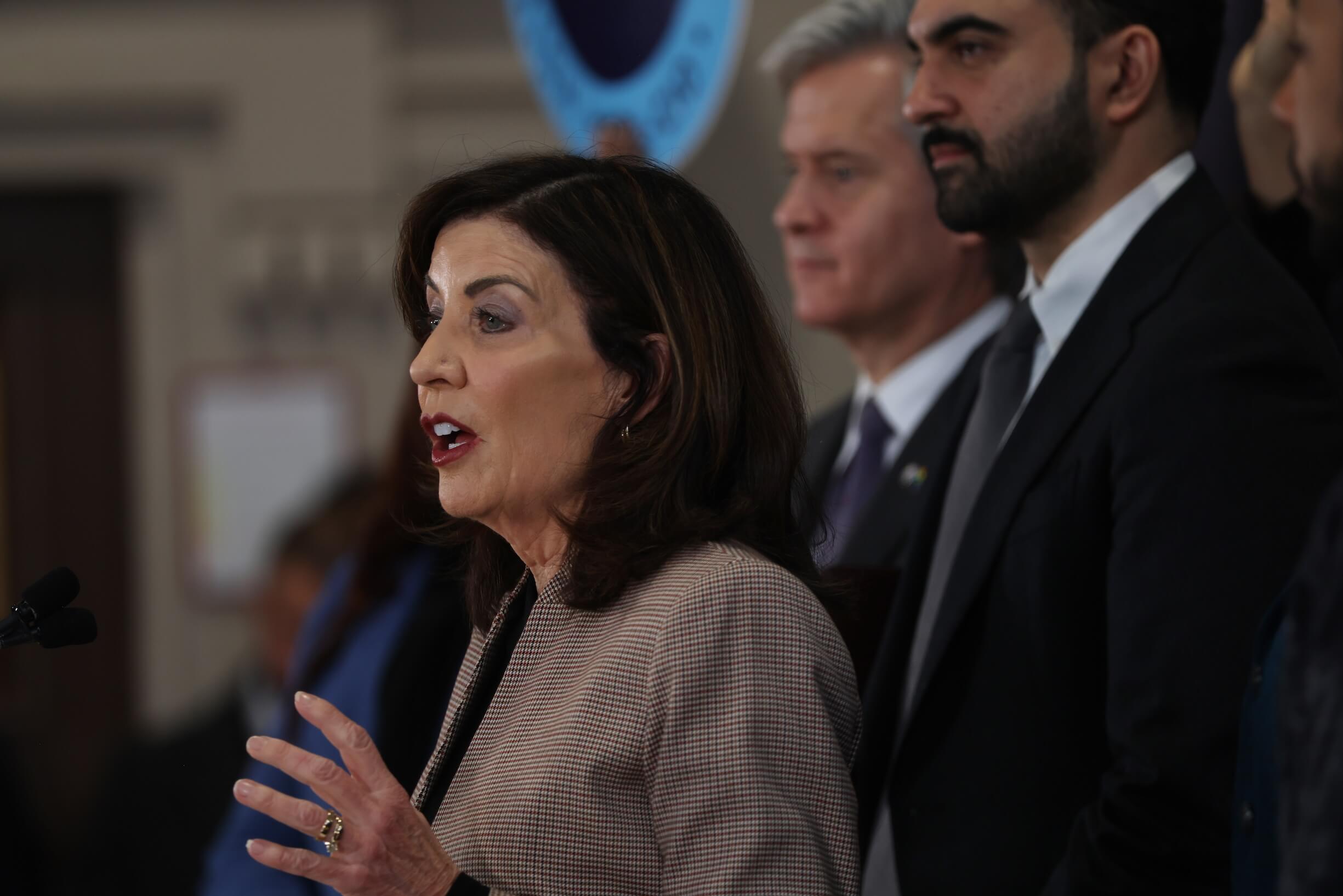 New York lawmakers approve 50-foot buffer around houses of worship in ...