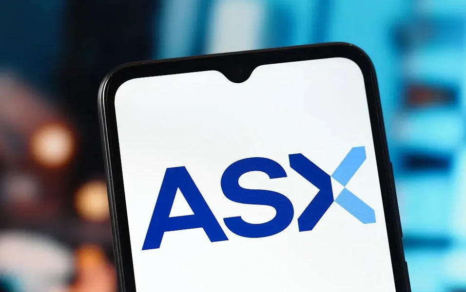 ASX shares tumble as spending surge spooks investors