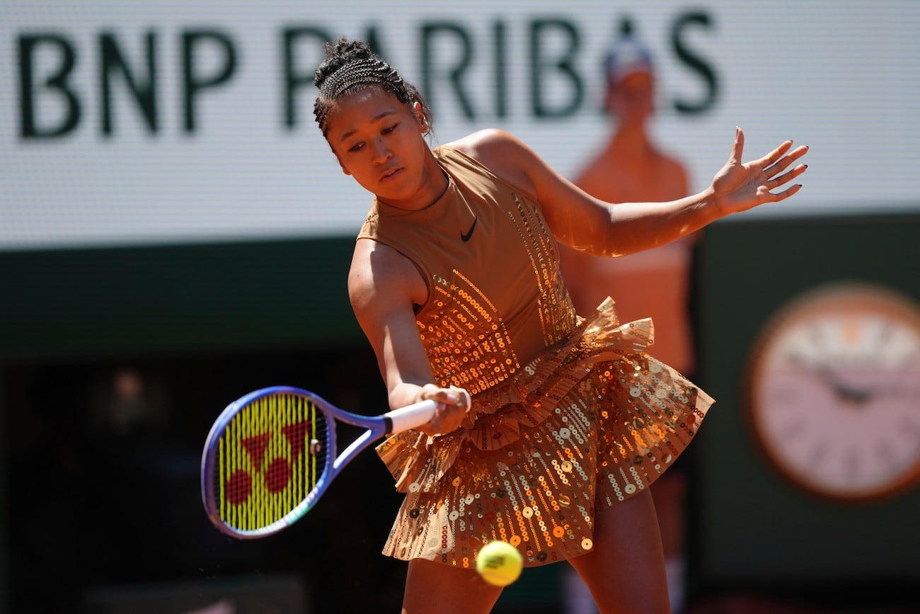 ¿Qué cambió Naomi Osaka en Roland Garros y por qué todos hablan de su look?