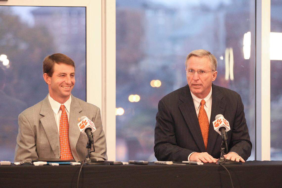 Former Clemson athletic director Terry Don Phillips dies. School mourns ...