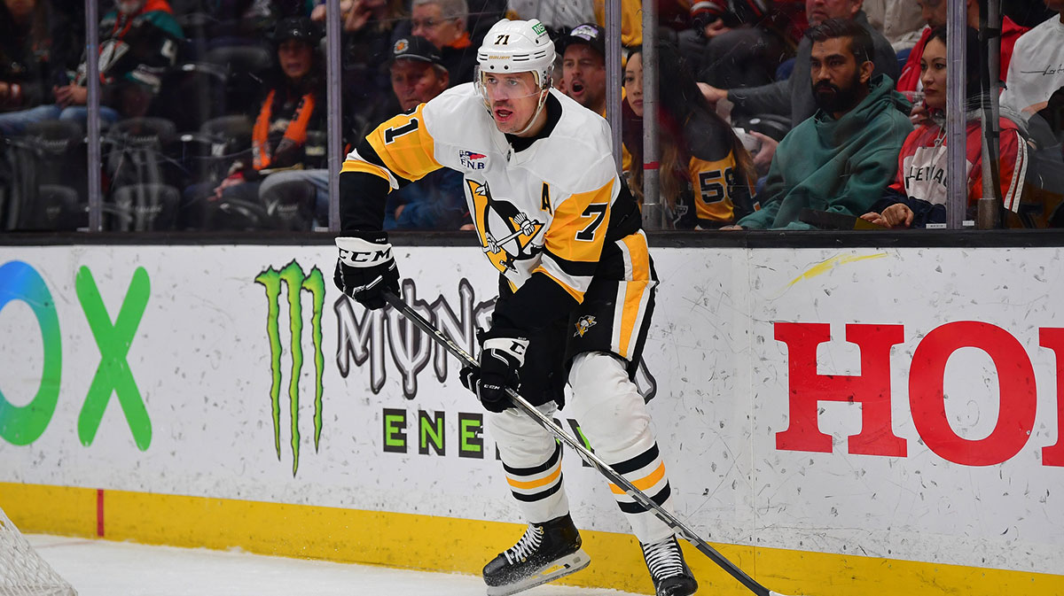 Penguins’ Evgeni Malkin signs one-year deal to stay in Pittsburgh for ...