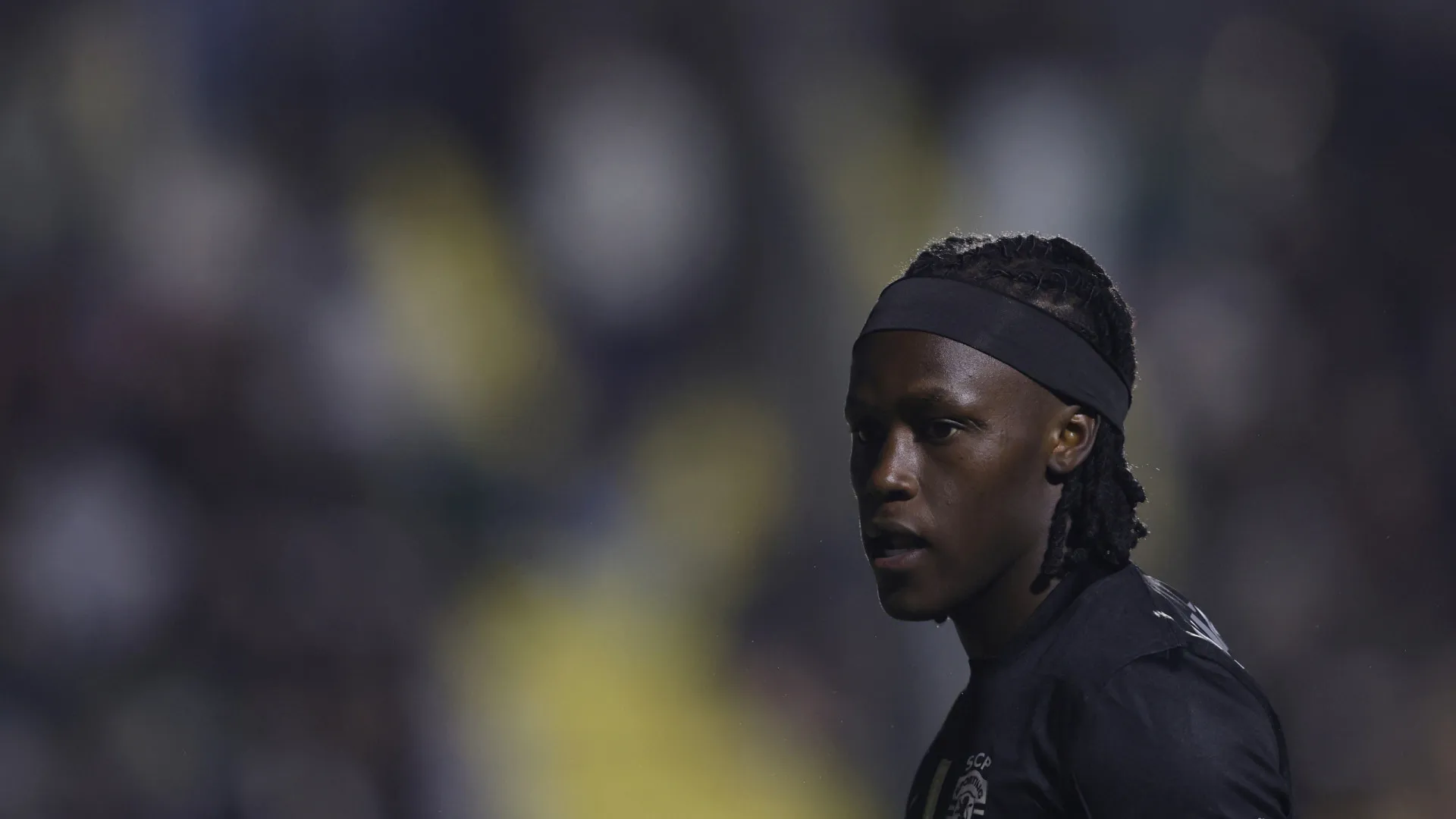 Quenda em lágrimas: "Espero voltar a vestir a camisola do Sporting"