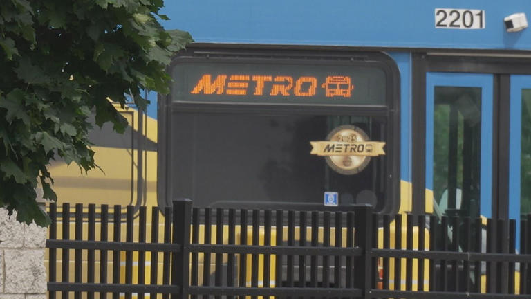 Akron bus drivers and transit workers overwhelmingly reject contract ...