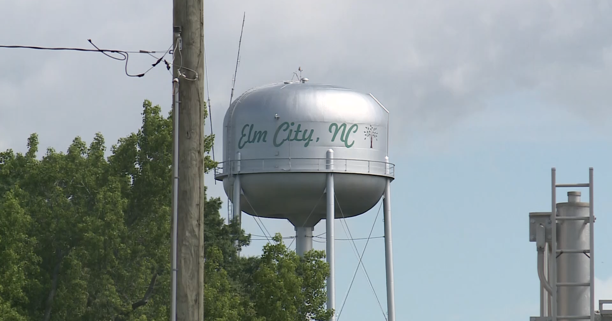 'A little Flint, Michigan': Elm City residents say hours-long water ...
