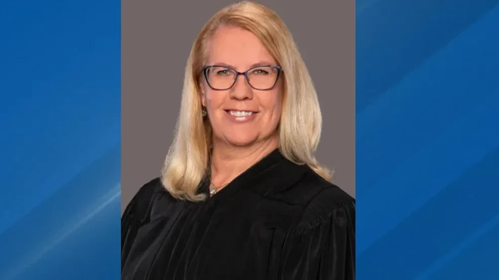 Former judge Bridget Robb pleads guilty to misdemeanor stalking under ...