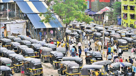 Maharashtra to form SITs to crack down on illegal auto, taxi permits