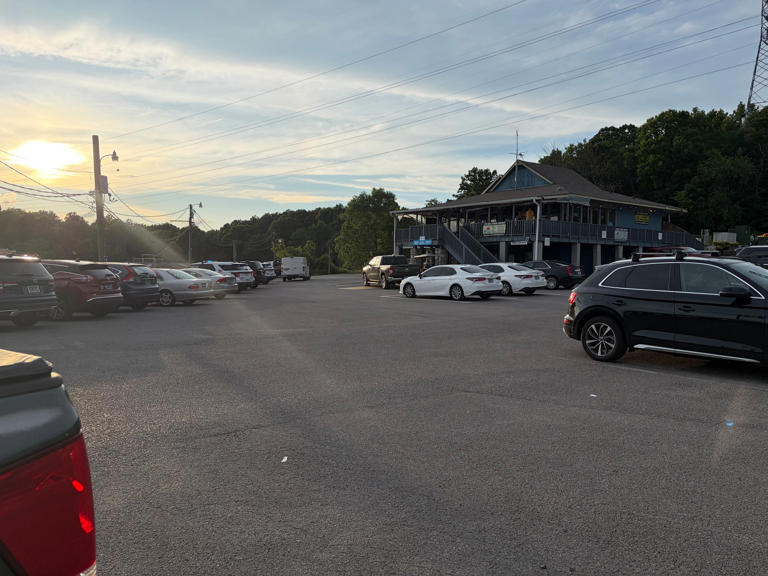 Man’s body found in lake near Nashville Shores Marina