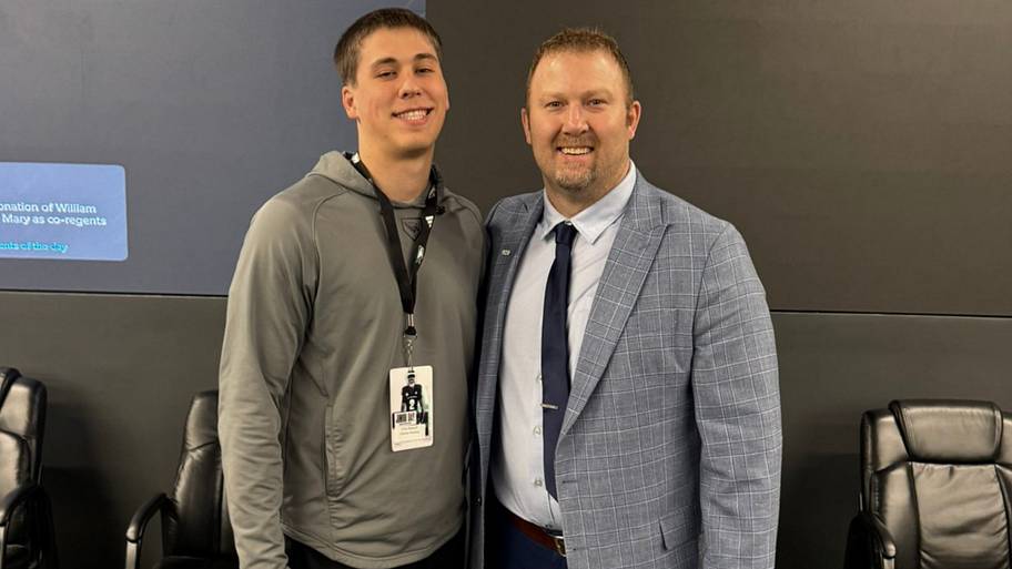 Minnesota HS LB Coby Hammell commits to North Dakota