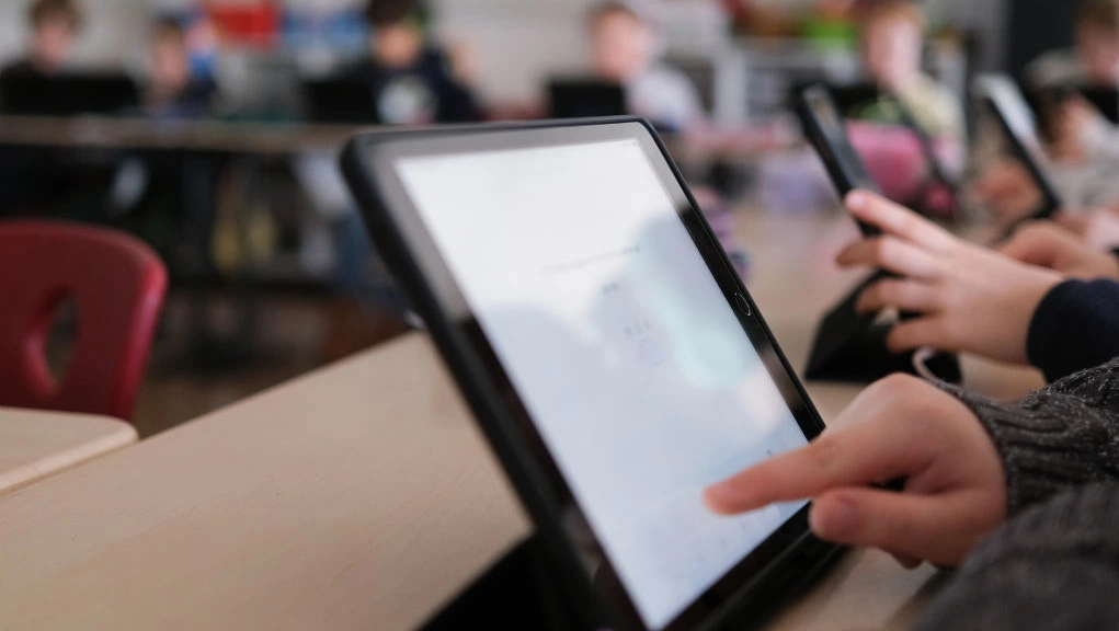 Digital literacy in Australian schools hits record low