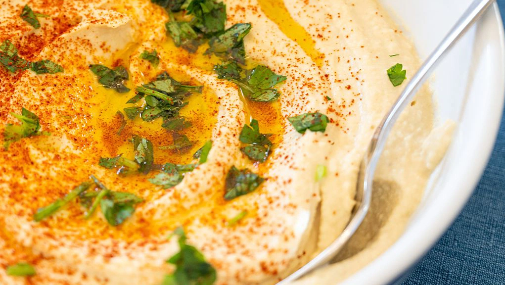 Hummus hacks for the creamiest, dreamiest dip ever