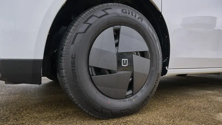 BYD Yangwang U9 Xtreme records key in boosting Giti tyre profile