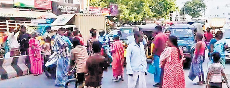TNUHB residents protest power outage, block road in Chennai