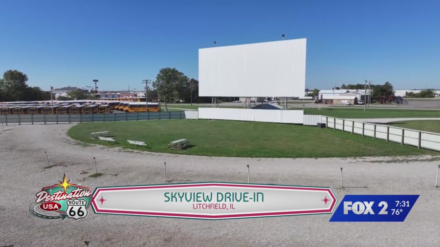 Retro drive-in theater on Route 66 offers nostalgic movie experience