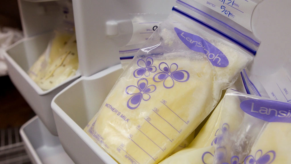 Jankee Parekh donates 90 breast milk packets to NICU babies