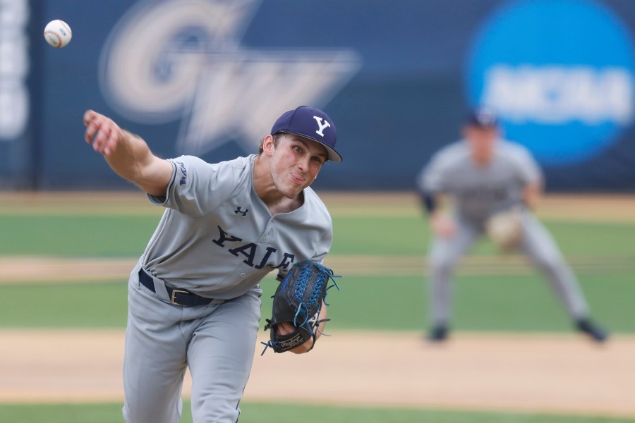 Yale baseball heading to Oregon to open NCAA tournament play