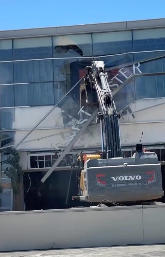 Southern California mall begins transformation into sprawling mega ...