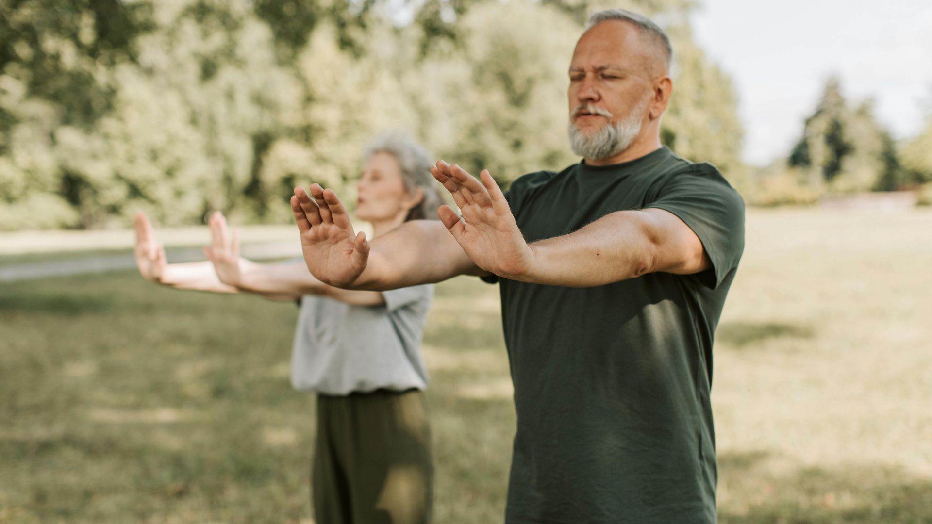 10 forms of exercise that strengthen balance & 10 that put it at risk